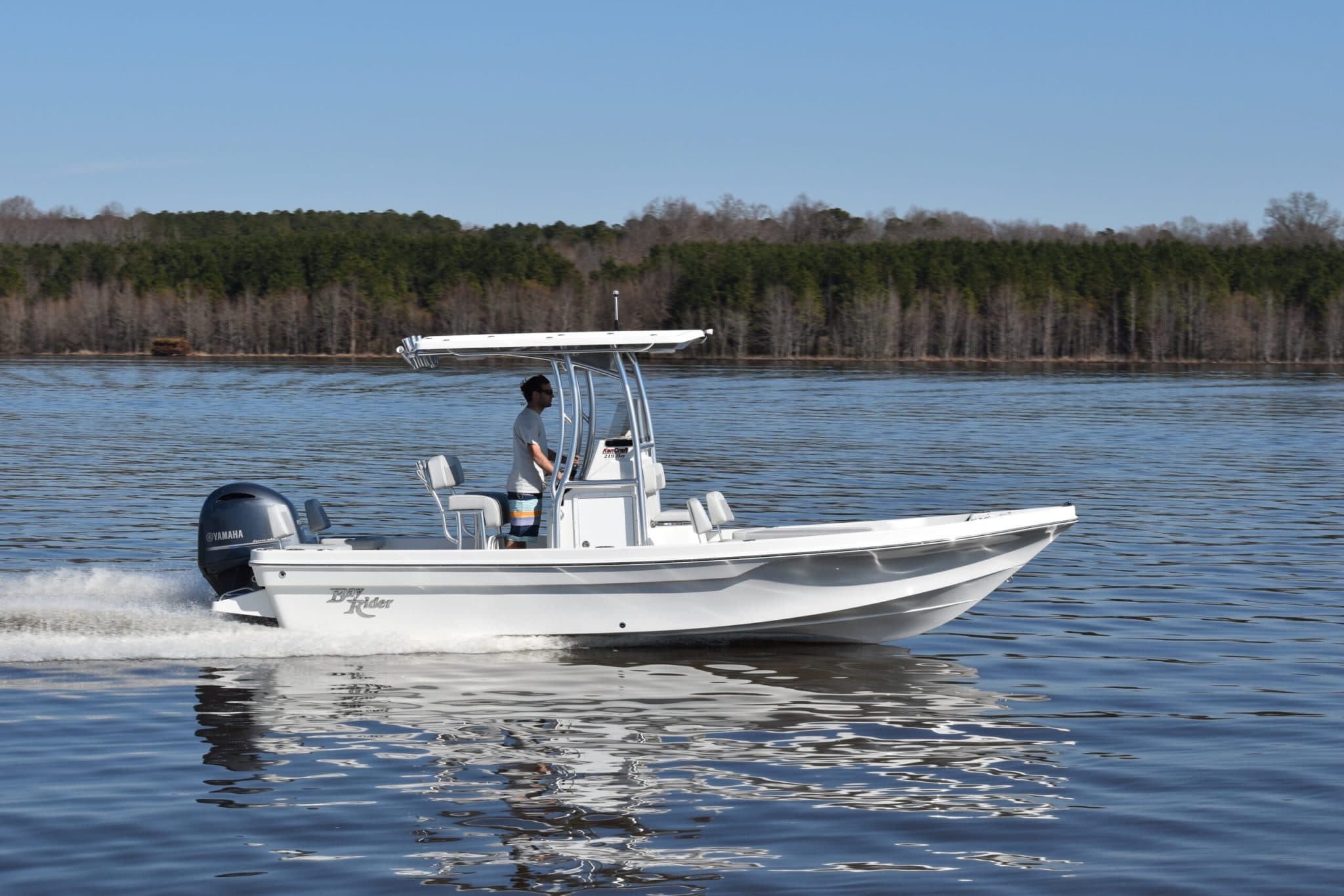 219 Bay | Bay Rider Boats