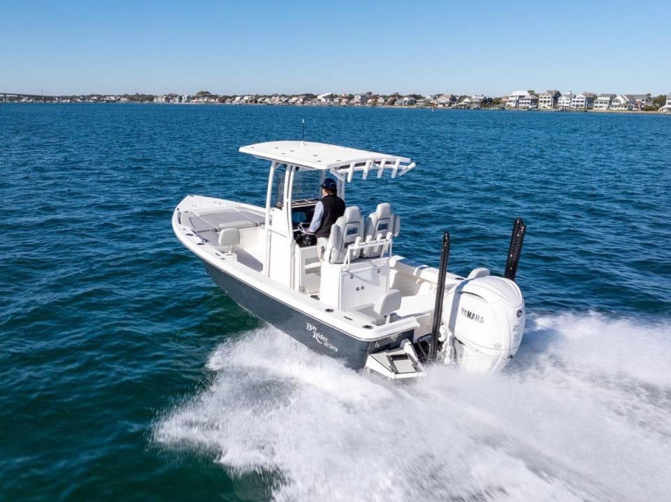239 Bay | Bay Rider Boats