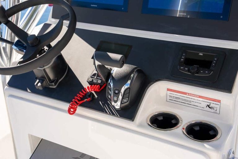 269 Bay | Bay Rider Boats