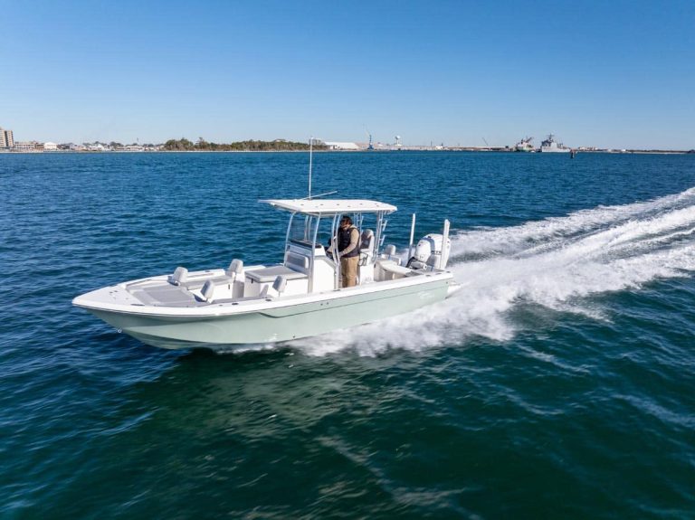 269 Bay | Bay Rider Boats