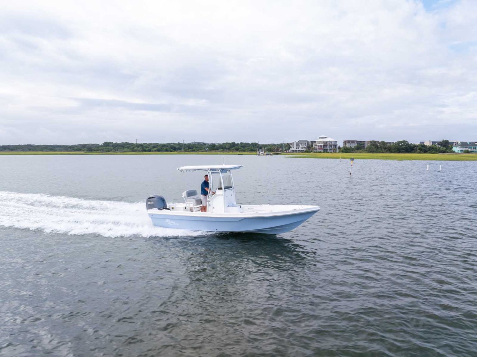 219 Bay | Bay Rider Boats
